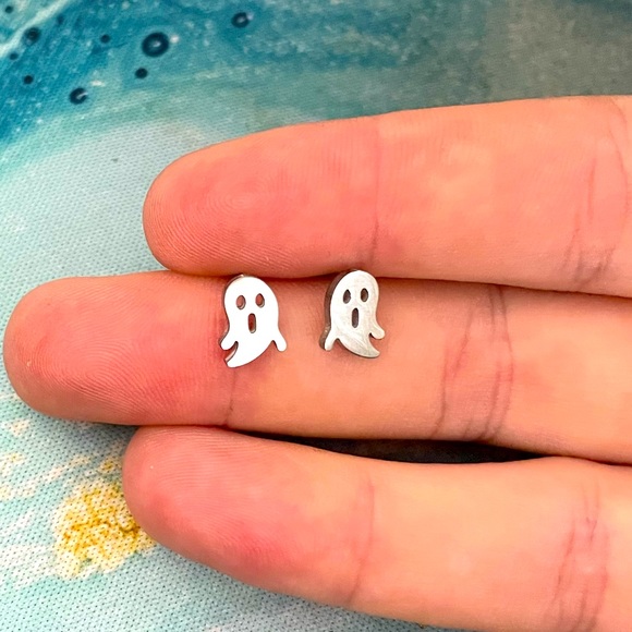 Hand Crafted | Jewelry | Nwt Tiny Ghost Silver Stainless Steel Stud ...